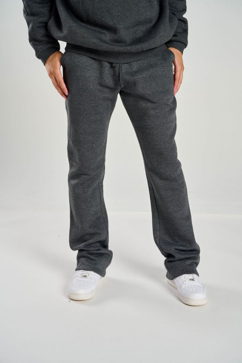 TAKER MEN 350 GSM FLEECE STACK PANTS – D2ICHI - Official Store for ...